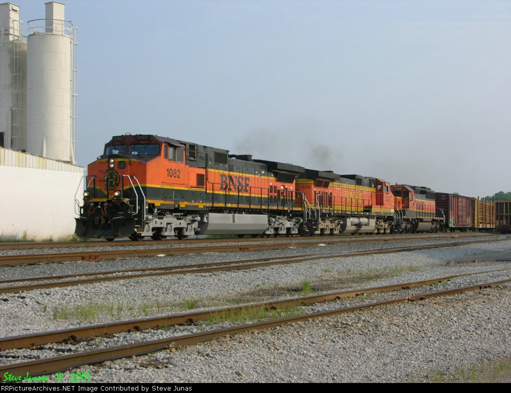 BNSF 1082,5329,7150 Q578